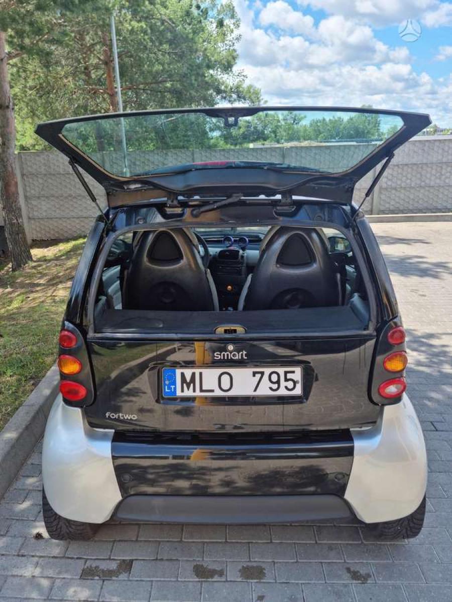 Black Smart Fortwo 2006 in Kaunas, with an engine capacity of 0.70 L and mileage of 120 thousand km for 2100 €, photo 4 on AUTOMOTO.COM.LV