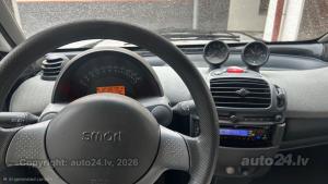 Melns Smart Fortwo 2006 Tallina, ar dzinēja tilpumu 0.70 L un nobraukumu 128 tūkst. km par 2500 €, foto 3 vietnē AUTOMOTO.COM.LV
