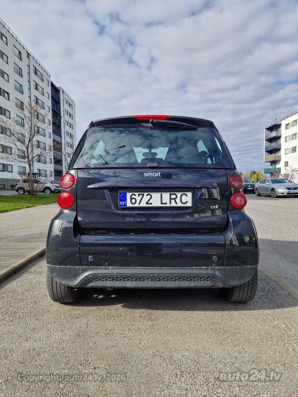 Melns Smart Fortwo 2012 Tallina, ar dzinēja tilpumu 0.80 L un nobraukumu 0 tūkst. km par 3500 €, foto 4 vietnē AUTOMOTO.COM.LV