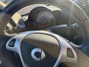 Black Smart Fortwo 2012 in Vilnius, with an engine capacity of 1.00 L and mileage of 90 thousand km for 3850 €, photo 34 on AUTOMOTO.COM.LV