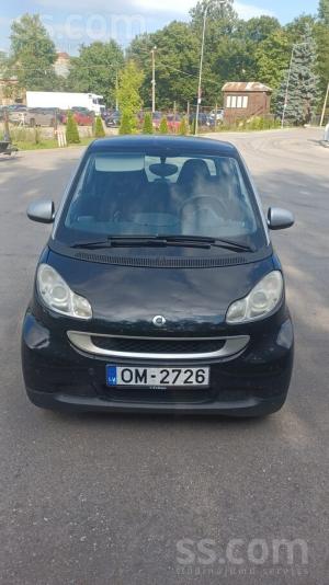 Black Smart Fortwo 2008 in Riga, with an engine capacity of 1.00 L and mileage of 200 thousand km for 2999 €, photo  on AUTOMOTO.COM.LV