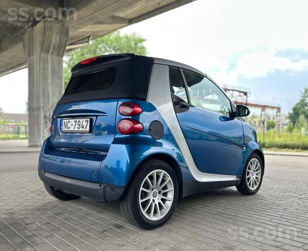 Zils Smart Fortwo 2007 Daugavpils, ar dzinēja tilpumu 0.80 L un nobraukumu 175 tūkst. km par 3444 €, foto 5 vietnē AUTOMOTO.COM.LV