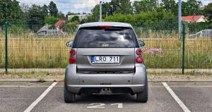 Brūns Smart Fortwo 2011 Viļņa, ar dzinēja tilpumu 1.00 L un nobraukumu 137 tūkst. km par 4900 €, foto 6 vietnē AUTOMOTO.COM.LV