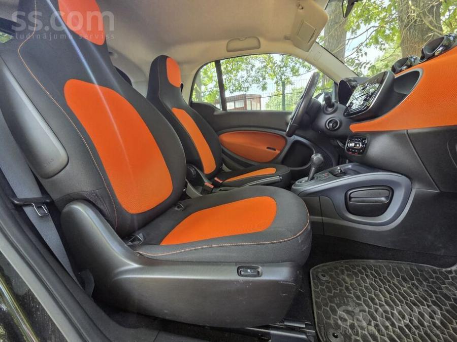 Brūns Smart Fortwo 2017 Rīga, ar dzinēja tilpumu 1.00 L un nobraukumu 0 tūkst. km par 7990 €, foto 8 vietnē AUTOMOTO.COM.LV