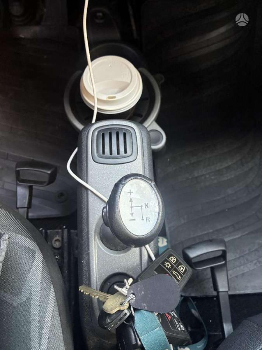Smart Fortwo 2007 Šilalė, ar dzinēja tilpumu 1.00 L un nobraukumu 108 tūkst. km par 2500 €, foto 12 vietnē AUTOMOTO.COM.LV