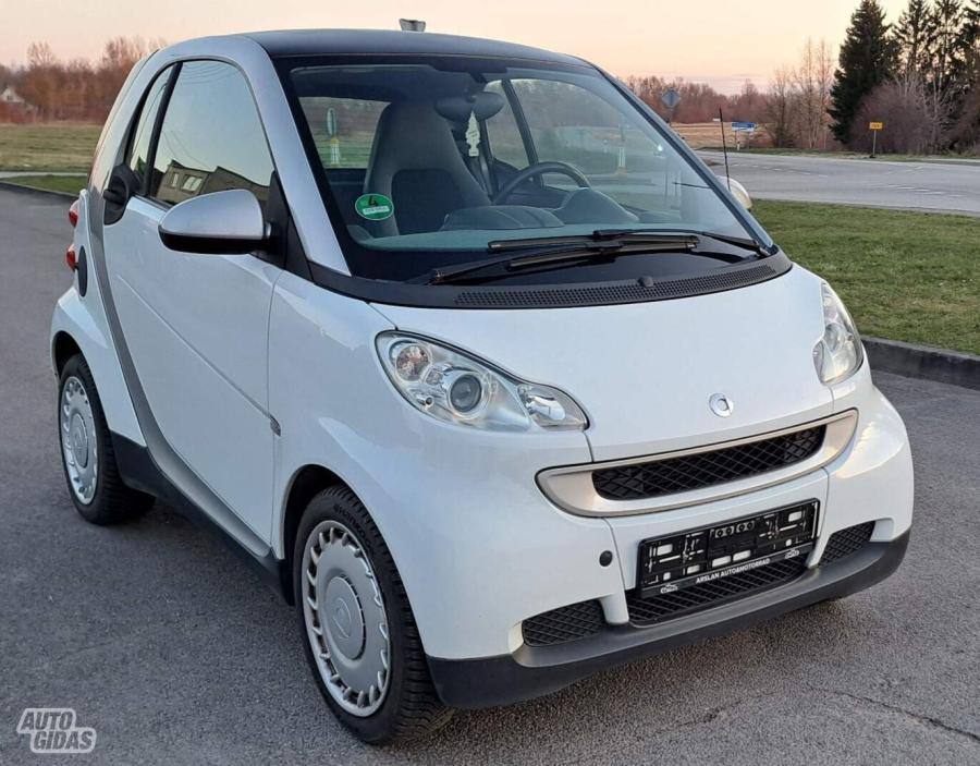 Smart Fortwo 2008 Biržai, ar dzinēja tilpumu 1.00 L un nobraukumu 128 tūkst. km par 1850 €, foto 1 vietnē AUTOMOTO.COM.LV