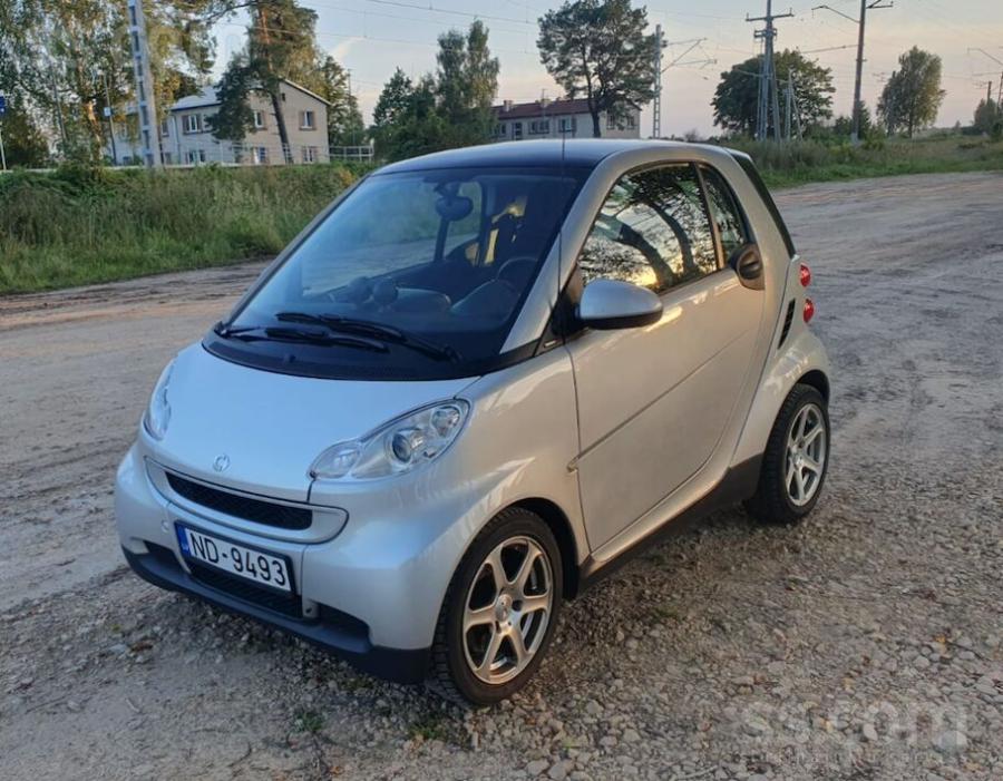 Smart Fortwo 2010 Rīga, ar dzinēja tilpumu 1.00 L un nobraukumu 61 tūkst. km par 3750 €, foto 1 vietnē AUTOMOTO.COM.LV