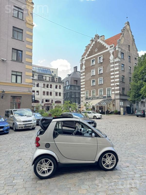 Grey Smart Fortwo 2003 in Riga, with an engine capacity of 0.70 L and mileage of 67 thousand km for 2350 €, photo 9 on AUTOMOTO.COM.LV