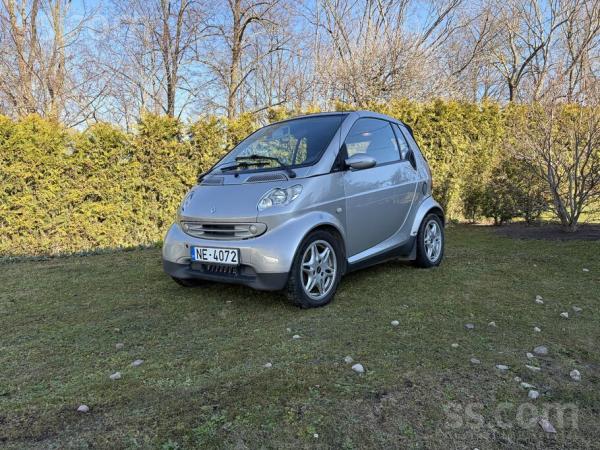 Pelēks Smart Fortwo 2005 Tukums, ar dzinēja tilpumu 0.80 L un nobraukumu 177 tūkst. km par 2200 €, foto 1 vietnē AUTOMOTO.COM.LV