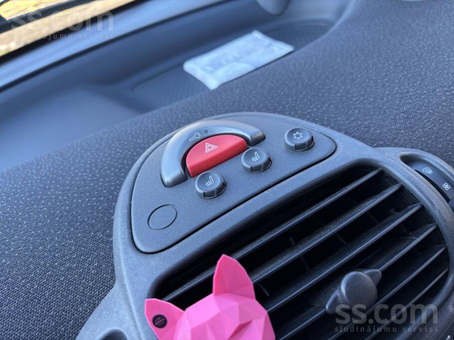 Pelēks Smart Fortwo 2005 Tukums, ar dzinēja tilpumu 0.80 L un nobraukumu 177 tūkst. km par 2200 €, foto 7 vietnē AUTOMOTO.COM.LV
