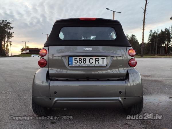 Pelēks Smart Fortwo 2012 Tallina, ar dzinēja tilpumu 0.80 L un nobraukumu 0 tūkst. km par 6600 €, foto 5 vietnē AUTOMOTO.COM.LV