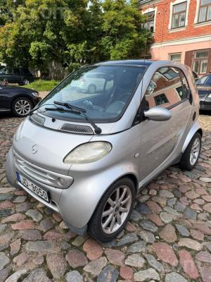 Grey Smart Fortwo 2001 in Kuldiga, with an engine capacity of 0.60 L and mileage of 95 thousand km for 1250 €, photo 1 on AUTOMOTO.COM.LV