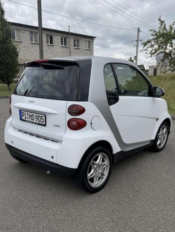 Grey Smart Fortwo 2012 in Kaunas, with an engine capacity of 1.00 L and mileage of 76 thousand km for 3700 €, photo 3 on AUTOMOTO.COM.LV