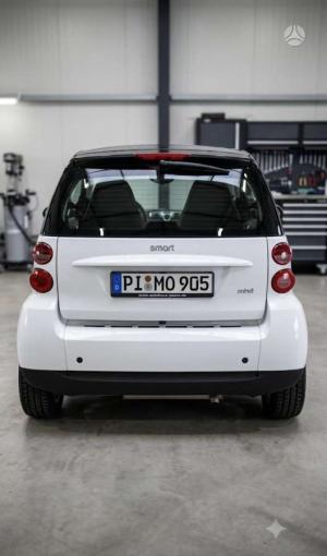 Grey Smart Fortwo 2012 in Kaunas, with an engine capacity of 1.00 L and mileage of 76 thousand km for 3700 €, photo 5 on AUTOMOTO.COM.LV