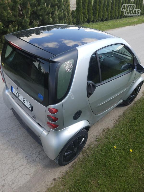 Pelēks Smart Fortwo 2004 Kretinga, ar dzinēja tilpumu 0.80 L un nobraukumu 143 tūkst. km par 1550 €, foto 6 vietnē AUTOMOTO.COM.LV