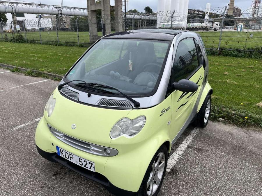 Grey Smart Fortwo 2006 in Jonava, with an engine capacity of 0.70 L and mileage of 149 thousand km for 1500 €, photo 1 on AUTOMOTO.COM.LV