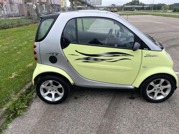 Grey Smart Fortwo 2006 in Jonava, with an engine capacity of 0.70 L and mileage of 149 thousand km for 1500 €, photo 4 on AUTOMOTO.COM.LV
