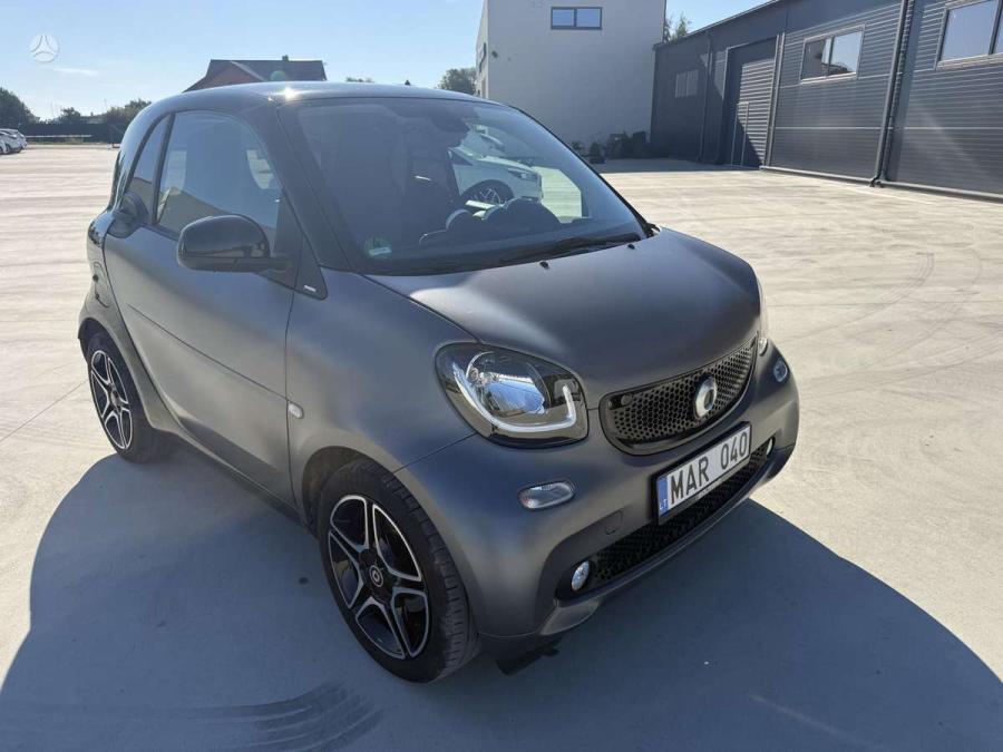Pelēks Smart Fortwo 2016 Klaipėda, ar dzinēja tilpumu 1.00 L un nobraukumu 62 tūkst. km par 6900 €, foto 8 vietnē AUTOMOTO.COM.LV