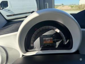 Pelēks Smart Fortwo 2016 Klaipėda, ar dzinēja tilpumu 1.00 L un nobraukumu 62 tūkst. km par 6900 €, foto 13 vietnē AUTOMOTO.COM.LV