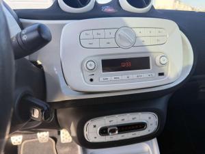 Pelēks Smart Fortwo 2016 Klaipėda, ar dzinēja tilpumu 1.00 L un nobraukumu 62 tūkst. km par 6900 €, foto 15 vietnē AUTOMOTO.COM.LV