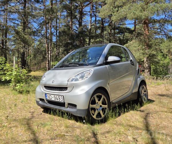 Smart Fortwo 2010 Rīga, ar dzinēja tilpumu 1.00 L un nobraukumu 62 tūkst. km par 3750 €, foto 1 vietnē AUTOMOTO.COM.LV