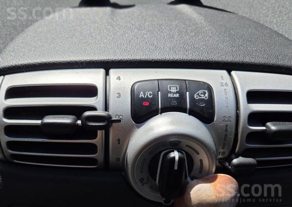 Smart Fortwo 2010 Rīga, ar dzinēja tilpumu 1.00 L un nobraukumu 62 tūkst. km par 3750 €, foto 7 vietnē AUTOMOTO.COM.LV