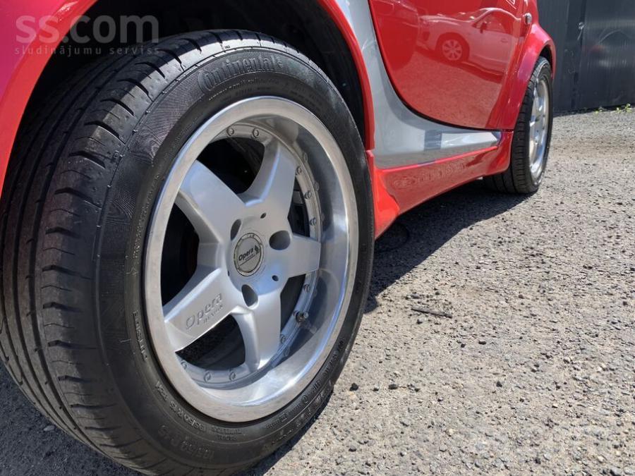Sarkans Smart Fortwo 2000 Rīga, ar dzinēja tilpumu 0.60 L un nobraukumu 51 tūkst. km par 4500 €, foto 15 vietnē AUTOMOTO.COM.LV