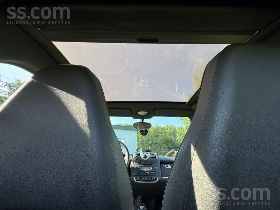Sarkans Smart Fortwo 2008 Ogre, ar dzinēja tilpumu 1.00 L un nobraukumu 0 tūkst. km par 3990 €, foto 9 vietnē AUTOMOTO.COM.LV