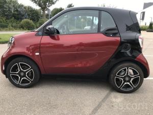 Sarkans Smart Fortwo 2022 Rīga, ar dzinēja tilpumu 0.00 L un nobraukumu 13 tūkst. km par 7780 €, foto 5 vietnē AUTOMOTO.COM.LV