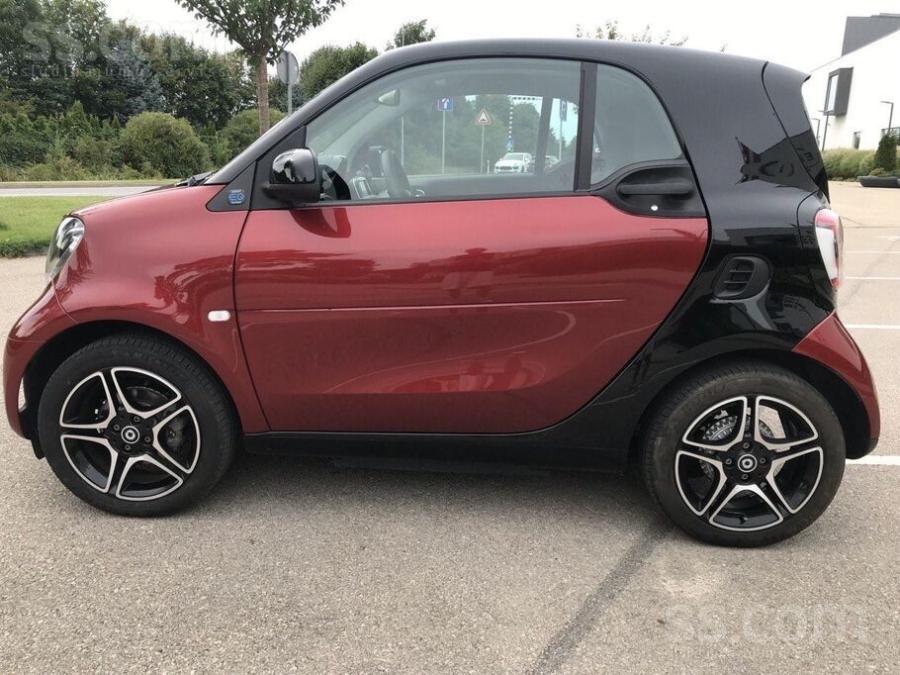 Sarkans Smart Fortwo 2022 Rīga, ar dzinēja tilpumu 0.00 L un nobraukumu 13 tūkst. km par 7780 €, foto 5 vietnē AUTOMOTO.COM.LV