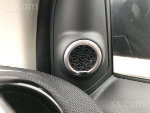 Sarkans Smart Fortwo 2022 Rīga, ar dzinēja tilpumu 0.00 L un nobraukumu 13 tūkst. km par 7780 €, foto 24 vietnē AUTOMOTO.COM.LV