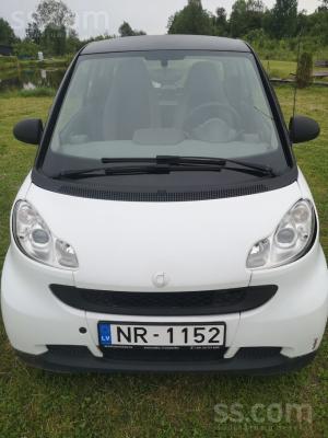 Balts Smart Fortwo 2008 Jelgava, ar dzinēja tilpumu 0.80 L un nobraukumu 200 tūkst. km par 1800 €, foto 5 vietnē AUTOMOTO.COM.LV
