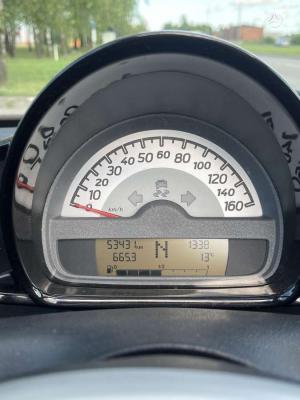 White Smart Fortwo 2013 in Siauliai, with an engine capacity of 1.00 L and mileage of 50 thousand km for 3799 €, photo 21 on AUTOMOTO.COM.LV