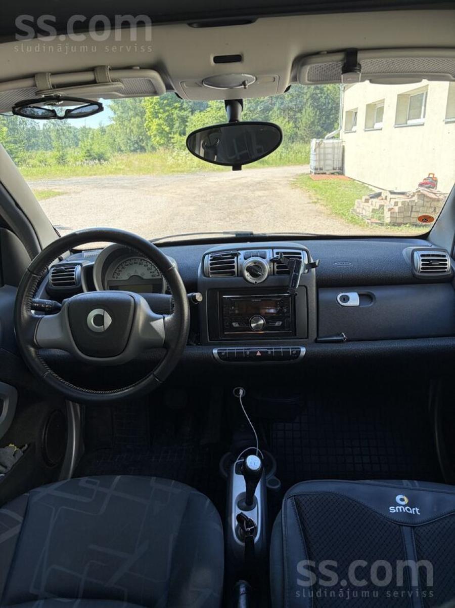 Balts Smart Fortwo 2008 Rīga, ar dzinēja tilpumu 0.80 L un nobraukumu 169 tūkst. km par 3400 €, foto 7 vietnē AUTOMOTO.COM.LV