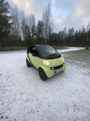 Yellow Smart Fortwo 2001 in Riga, with an engine capacity of 0.60 L and mileage of 132 thousand km for 1500 €, photo 2 on AUTOMOTO.COM.LV