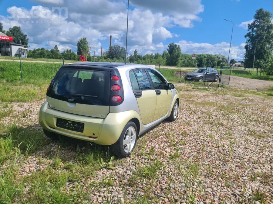Yellow Smart Fortwo 2005 in Ludza, with an engine capacity of 1.30 L and mileage of 0 thousand km for 1650 €, photo 7 on AUTOMOTO.COM.LV