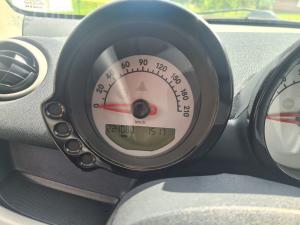 Yellow Smart Fortwo 2005 in Ludza, with an engine capacity of 1.30 L and mileage of 0 thousand km for 1650 €, photo 8 on AUTOMOTO.COM.LV