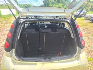 Yellow Smart Fortwo 2005 in Ludza, with an engine capacity of 1.30 L and mileage of 0 thousand km for 1650 €, photo 12 on AUTOMOTO.COM.LV