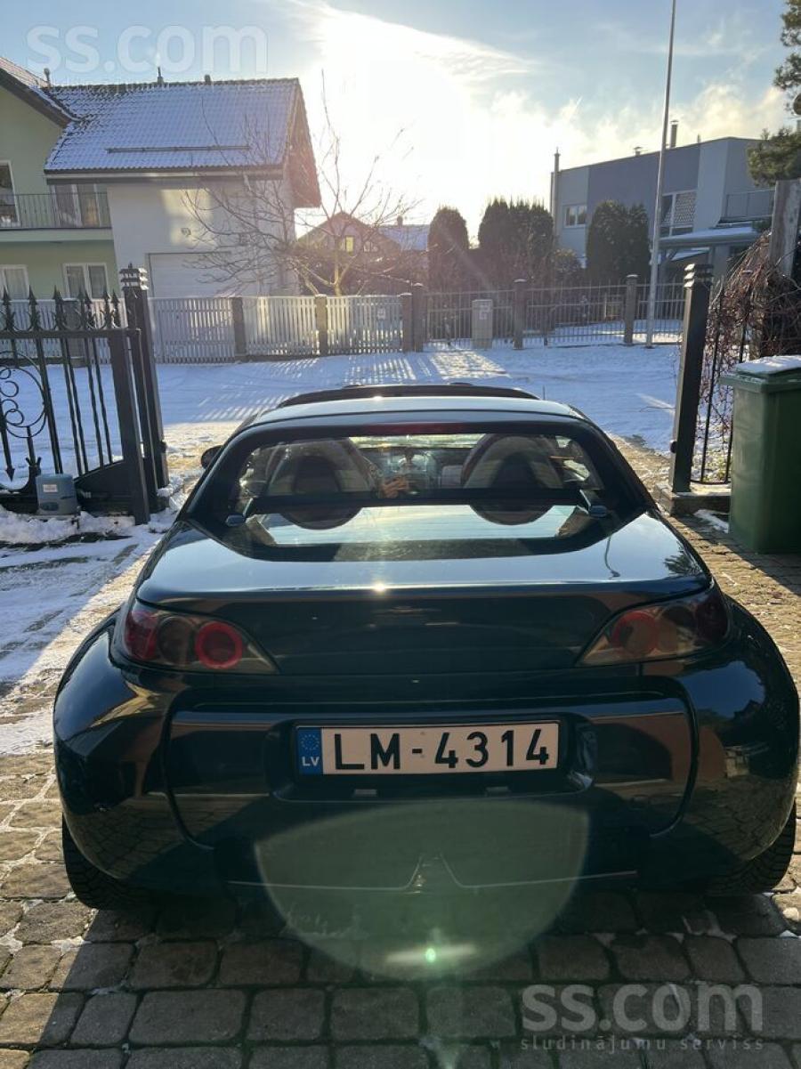 Black Smart Roadster 2005 in Riga, with an engine capacity of 0.90 L and mileage of 155 thousand km for 6500 €, photo 9 on AUTOMOTO.COM.LV