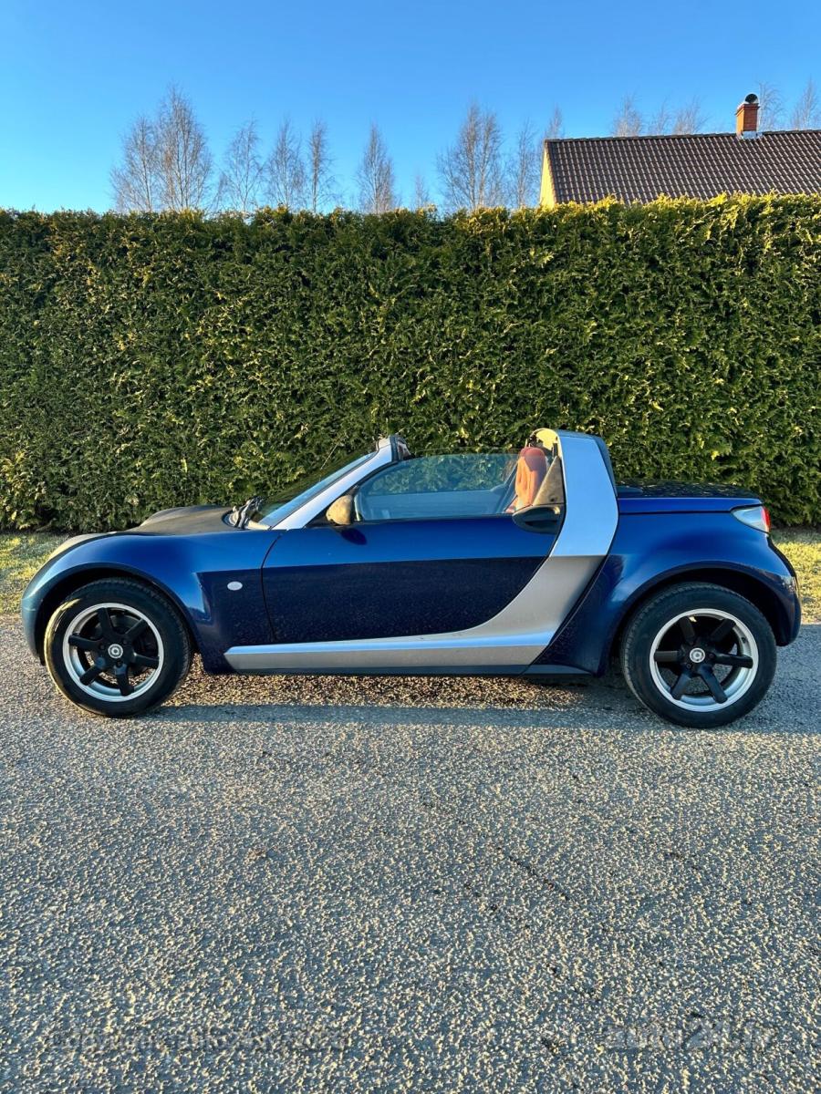 Zils Smart Roadster 2003 Tallina, ar dzinēja tilpumu 0.70 L un nobraukumu 194 tūkst. km par 3150 €, foto 4 vietnē AUTOMOTO.COM.LV