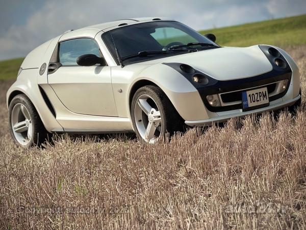 White Smart Roadster 2004 in Tallinn, with an engine capacity of 0.70 L and mileage of 111 thousand km for 6500 €, photo 1 on AUTOMOTO.COM.LV