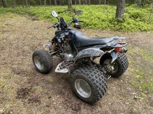 Melns SMC Wildcat 2003 Kauņa, ar dzinēja tilpumu 0.25 L un nobraukumu 80 tūkst. km par 1300 €, foto 3 vietnē AUTOMOTO.COM.LV