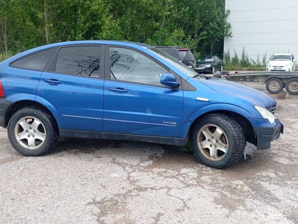 SsangYong Actyon 2007 in Kaunas, with an engine capacity of 2.00 L and mileage of 211 thousand km for 1350 €, photo 4 on AUTOMOTO.COM.LV