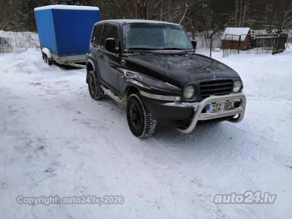 Black SsangYong Korando 1997 in Parnu, with an engine capacity of 2.90 L and mileage of 315 thousand km for 3600 €, photo 2 on AUTOMOTO.COM.LV
