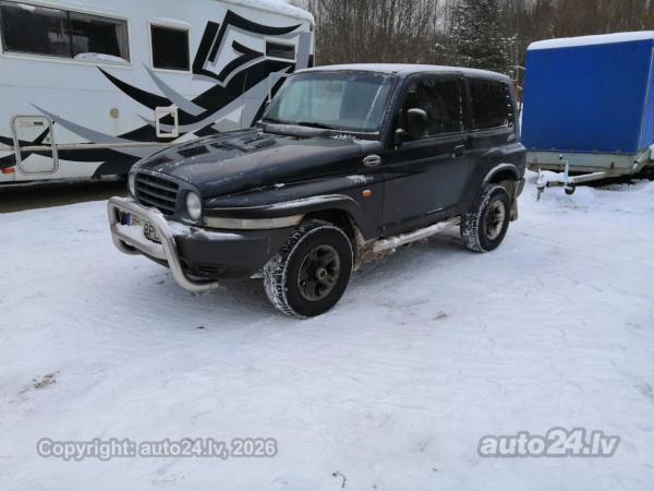 Black SsangYong Korando 1997 in Parnu, with an engine capacity of 2.90 L and mileage of 315 thousand km for 3600 €, photo 3 on AUTOMOTO.COM.LV
