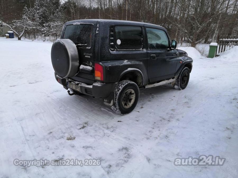 Black SsangYong Korando 1997 in Parnu, with an engine capacity of 2.90 L and mileage of 315 thousand km for 3600 €, photo 4 on AUTOMOTO.COM.LV