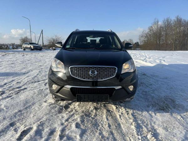 Melns SsangYong Korando 2013 Šauļi, ar dzinēja tilpumu 2.00 L un nobraukumu 204 tūkst. km par 4150 €, foto 2 vietnē AUTOMOTO.COM.LV