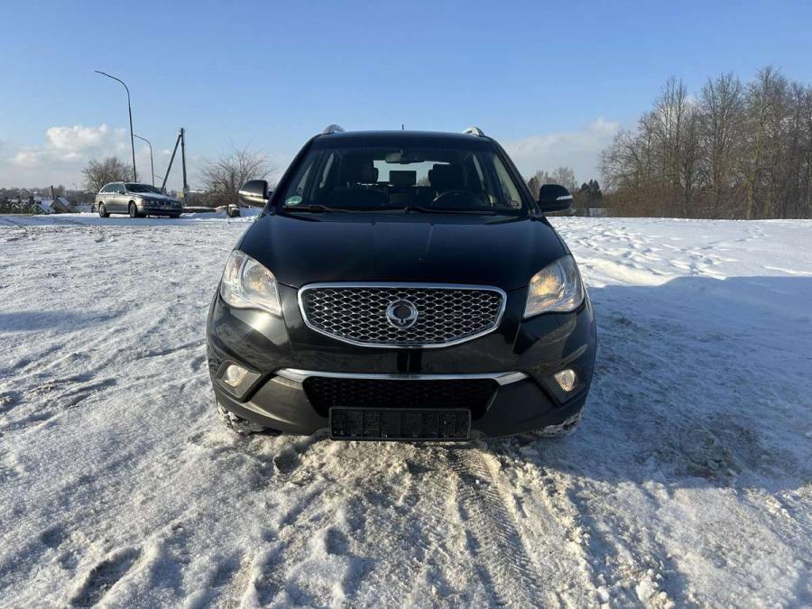 Melns SsangYong Korando 2013 Šauļi, ar dzinēja tilpumu 2.00 L un nobraukumu 204 tūkst. km par 4150 €, foto 2 vietnē AUTOMOTO.COM.LV