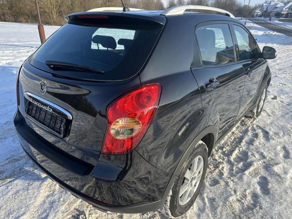 Melns SsangYong Korando 2013 Šauļi, ar dzinēja tilpumu 2.00 L un nobraukumu 204 tūkst. km par 4150 €, foto 10 vietnē AUTOMOTO.COM.LV
