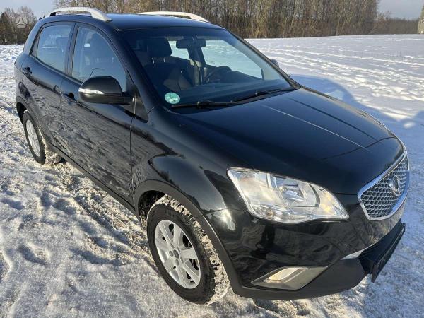 Black SsangYong Korando 2013 in Siauliai, with an engine capacity of 2.00 L and mileage of 204 thousand km for 4150 €, photo 11 on AUTOMOTO.COM.LV